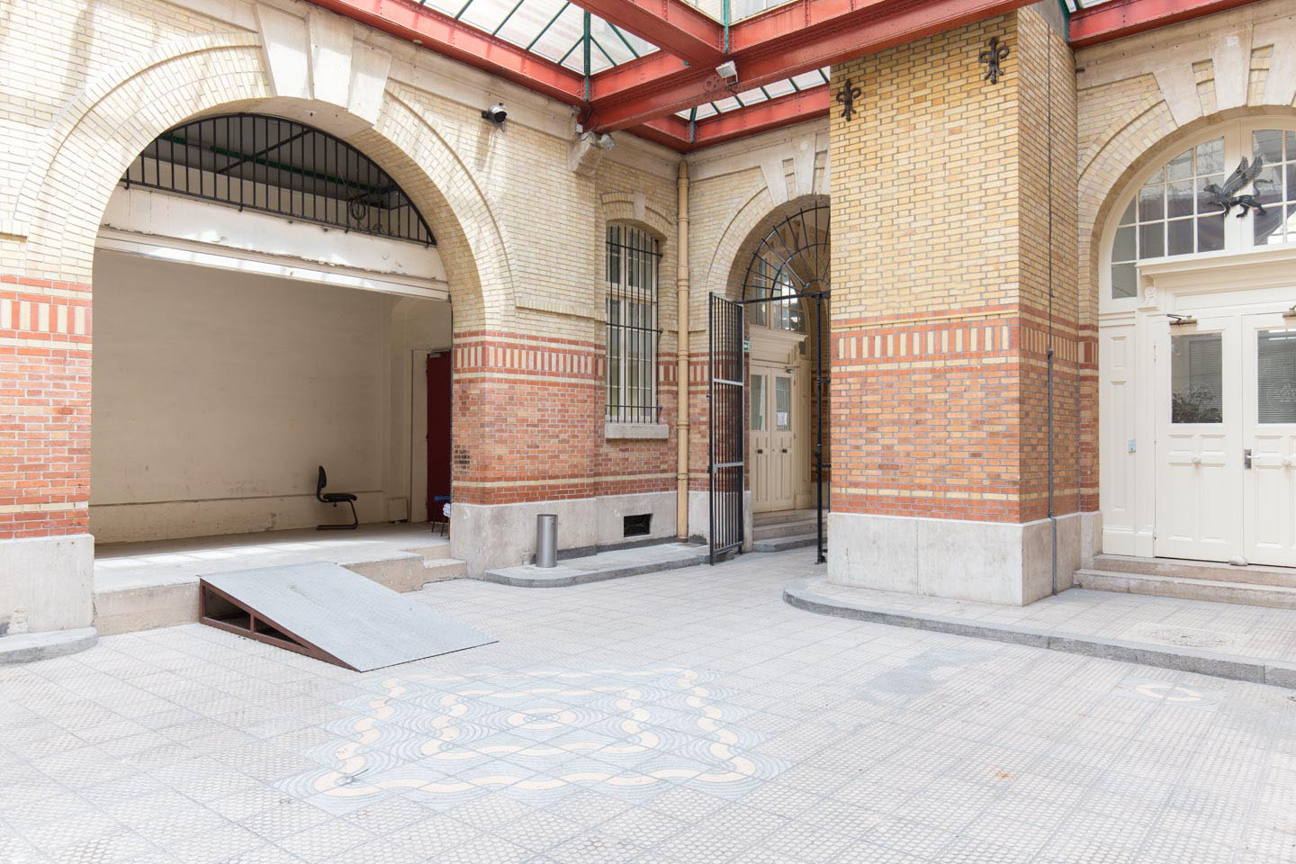 Storefront Paris pop-up store | Storefront