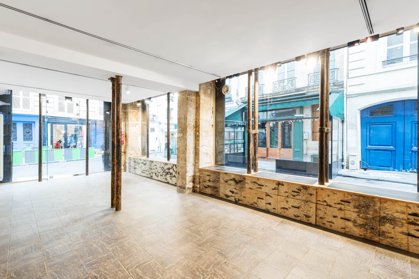 Before/After: From Empty Spaces To Trendy Pop-Up Stores | Storefront