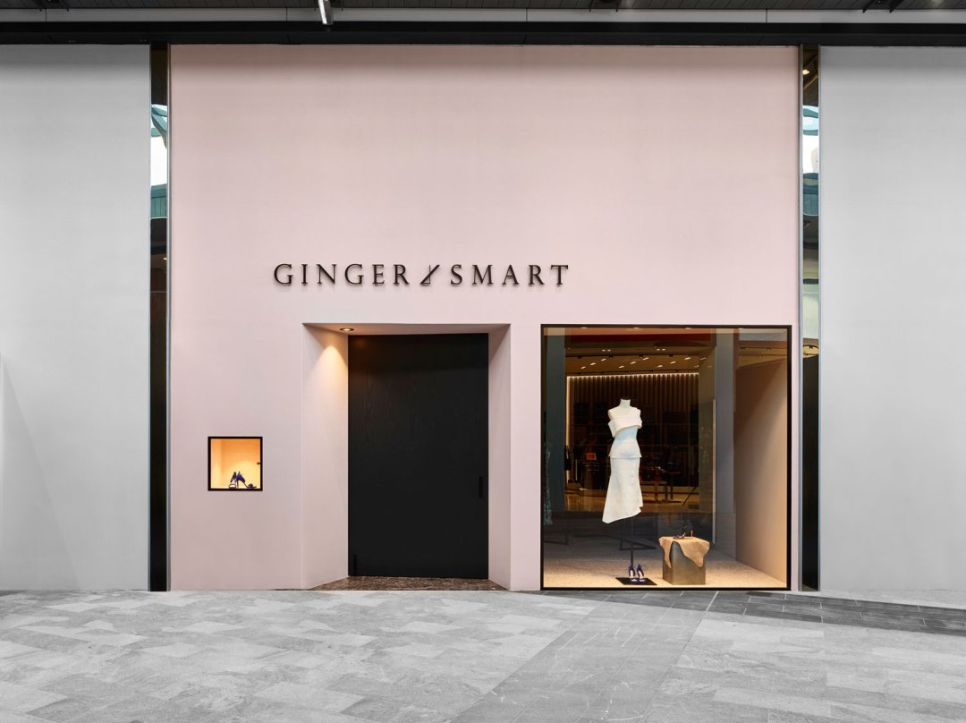 Expert Advice: Is White the Only Option for a "Neutral" Store? | Storefront