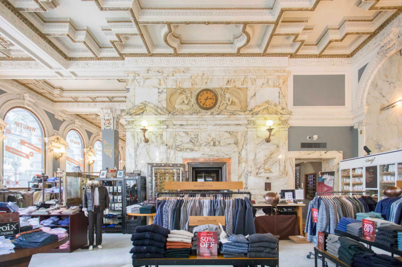 12 Design Ideas for the Ceiling in Your Pop-Up Store | Storefront