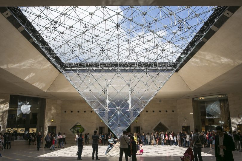 Carrousel du Louvre 1 | Storefront