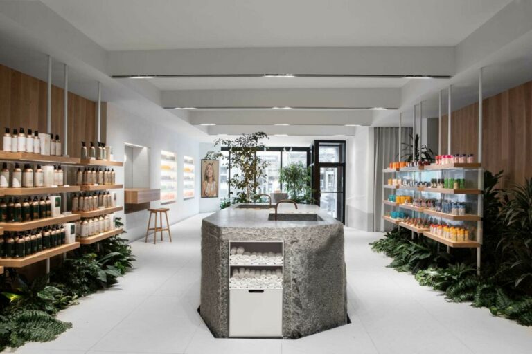 Pop Up Store Design Guide: Layout, Displays & Expert Tips
